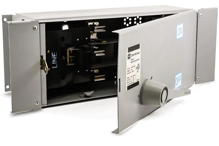 Panel Board Switches | Power Distribution | Superbreakers.com ...