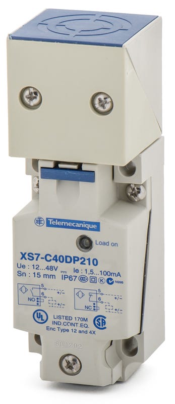 Telemecanique XS7C40DP210 Proximity Sensor – SuperBreakers