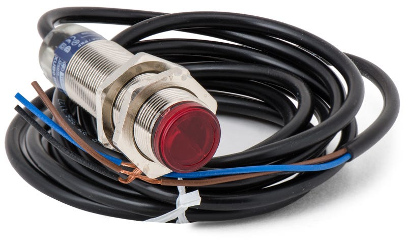 Square D XUB0BPSNL2 Proximity Sensor – SuperBreakers